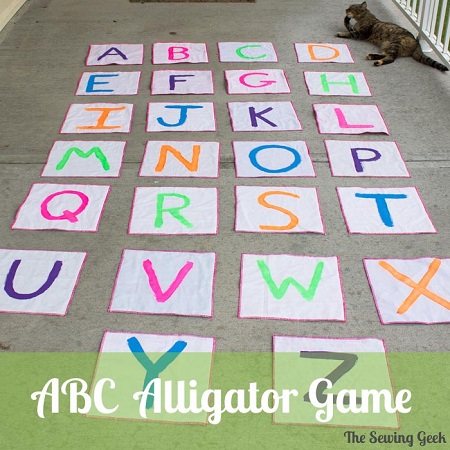 Tutorial: ABC Alligator alphabet jumping game – Sewing