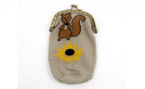 Tutorial: Sock frame purse – Sewing