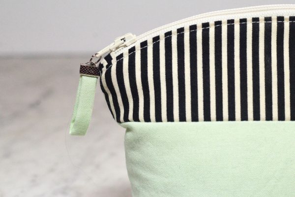 Tutorial: Easy fabric tab zipper pull – Sewing