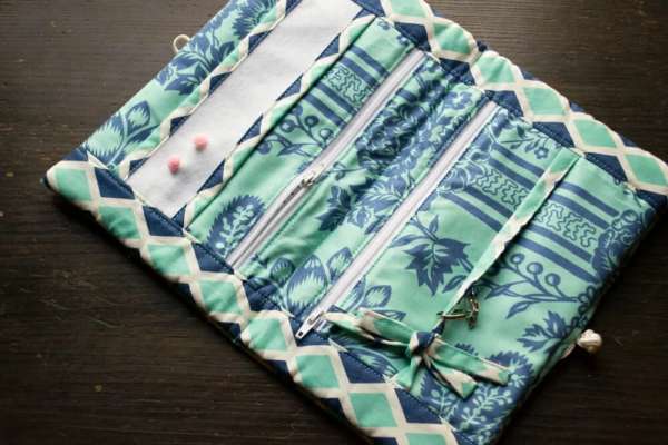 14 Handy Travel Accessories You Can Sew – Sewing