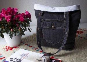 Turn Old Jeans into Fashionable Functionality: Create Your Own Upcycled ...